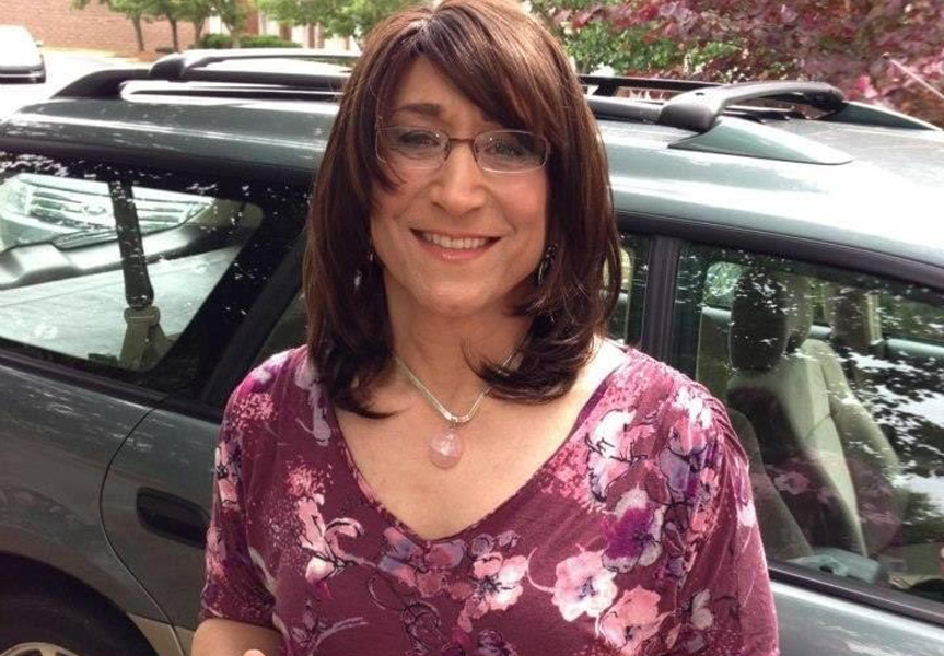 Our People: Dr. Laura Levin - QnotesCarolinas.com