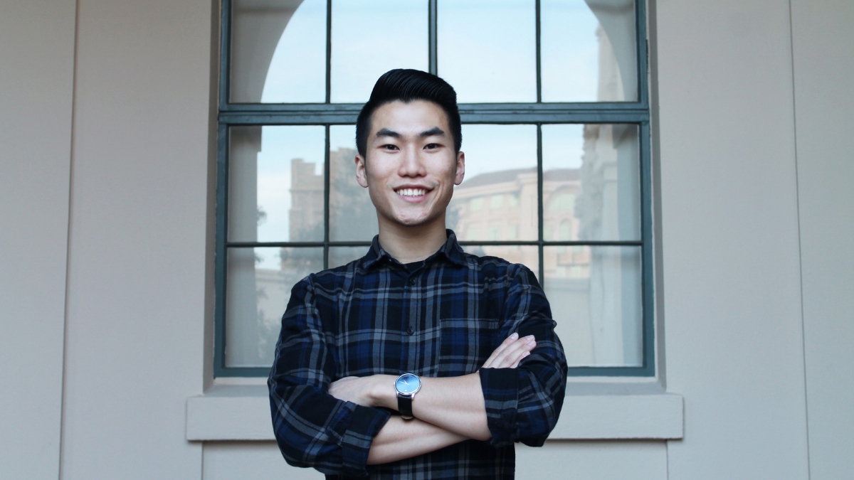How a mentorship program is helping first-gen college students and ...